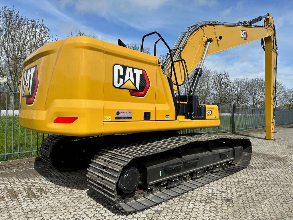 Caterpillar 330 Long Reach demo machine : Riverland Equipment