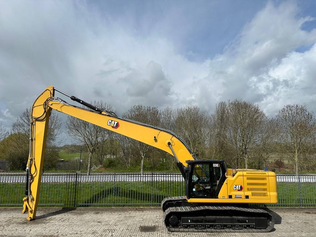 Caterpillar 330 Long Reach demo machine : Riverland Equipment